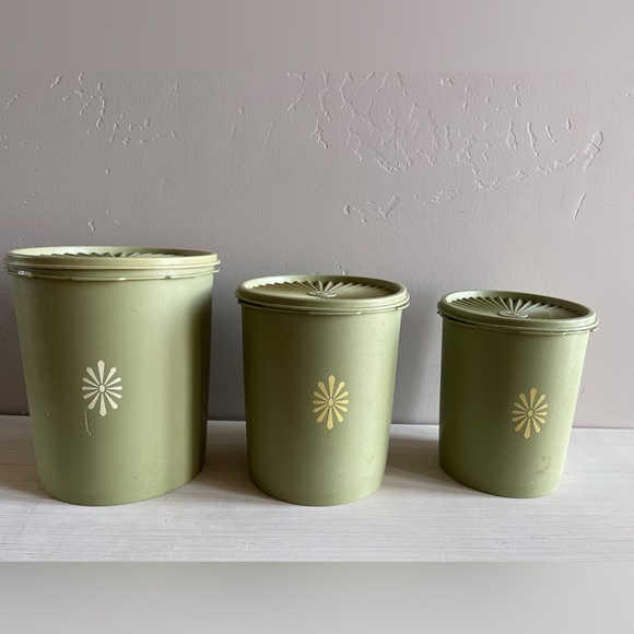 Tupperware | Kitchen | Vintage Tupperware Servalier Canister Set Of 3 ...